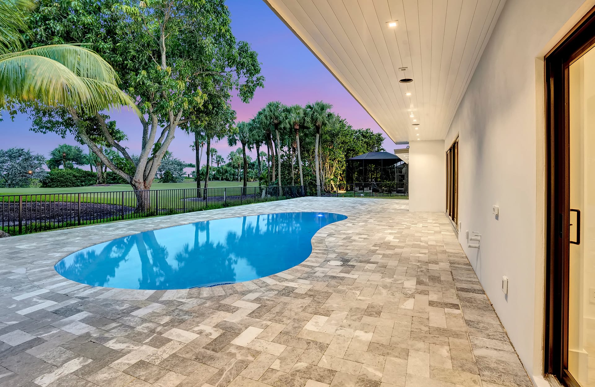 3755 Red Maple Circle - Bella Homes